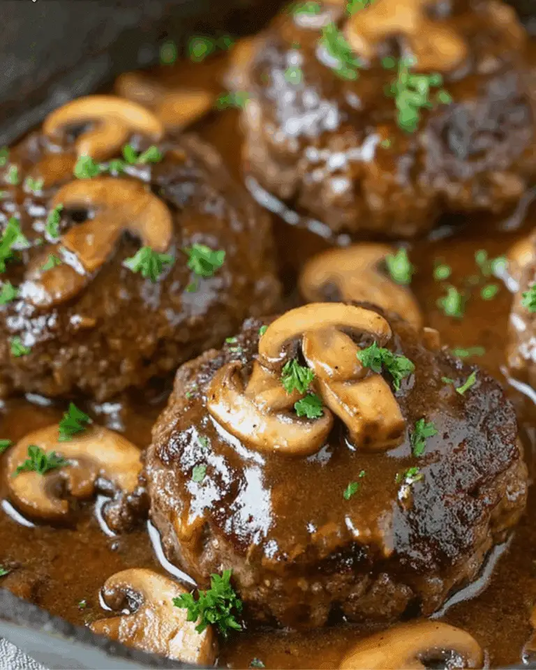 Salisbury Steak Recipe – Best Classic Dinner in 30 Minutes