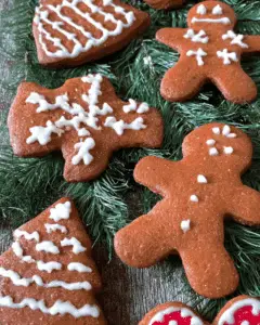 German Gingerbread Cookies – The Best 2025 Holiday Recipe